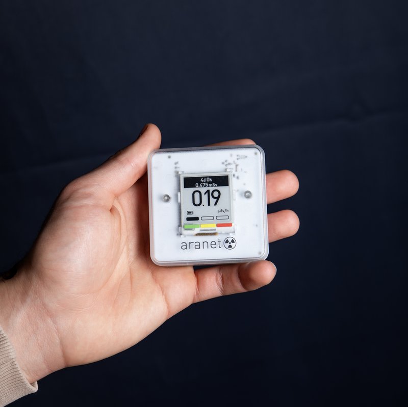 Portable Radiation Monitor | Aranet Radiation Sensor